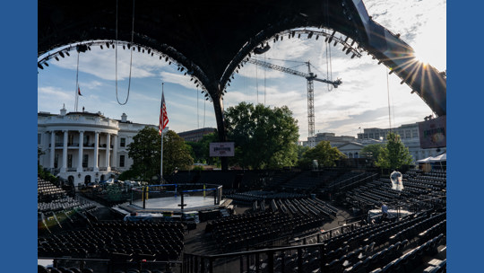 Lights! Camera! Cage match! The White House lawn's Octagon is ready for ...
