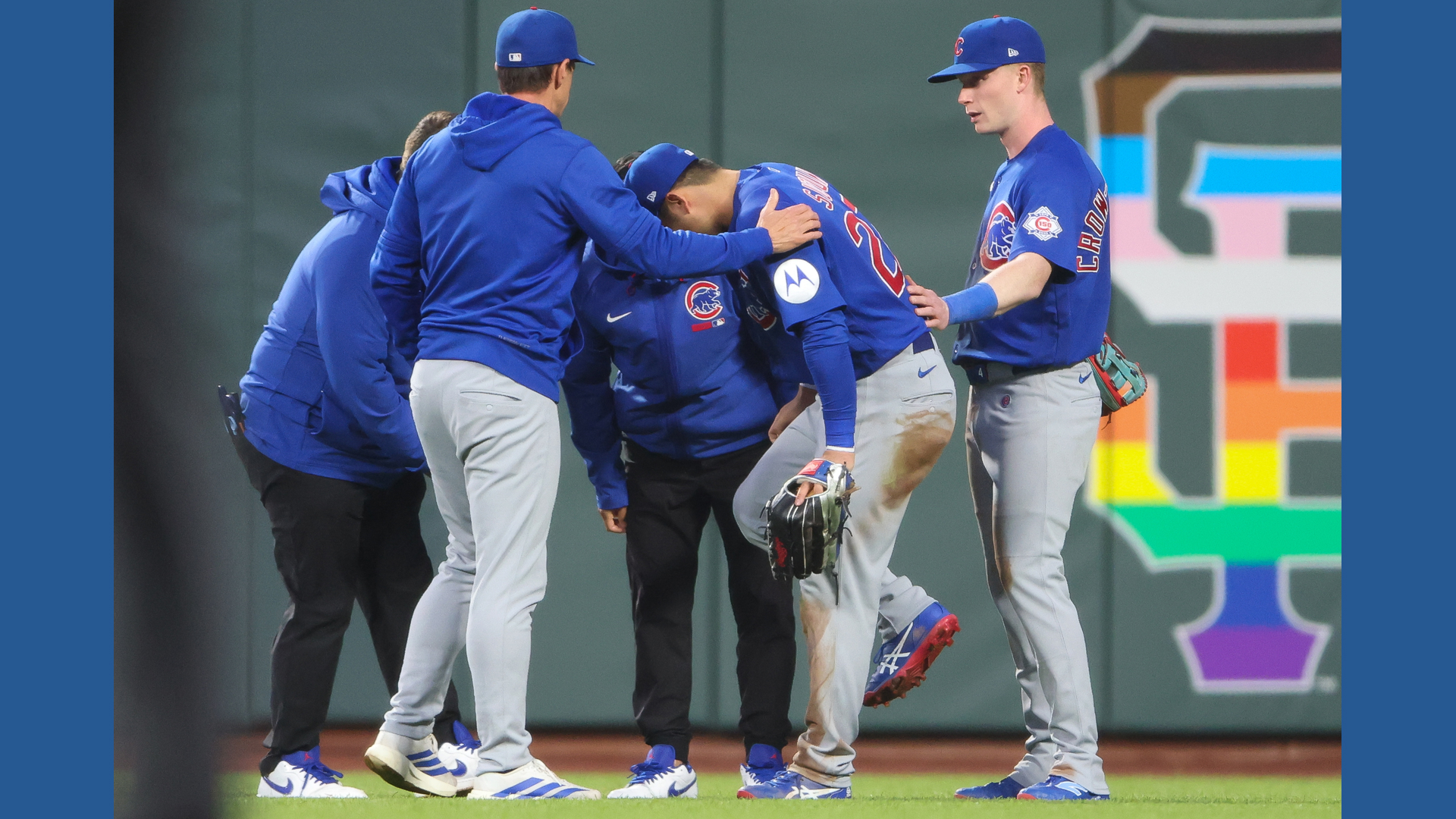 Cubs outfielder Seiya Suzuki leaves game against Giants with right knee ...