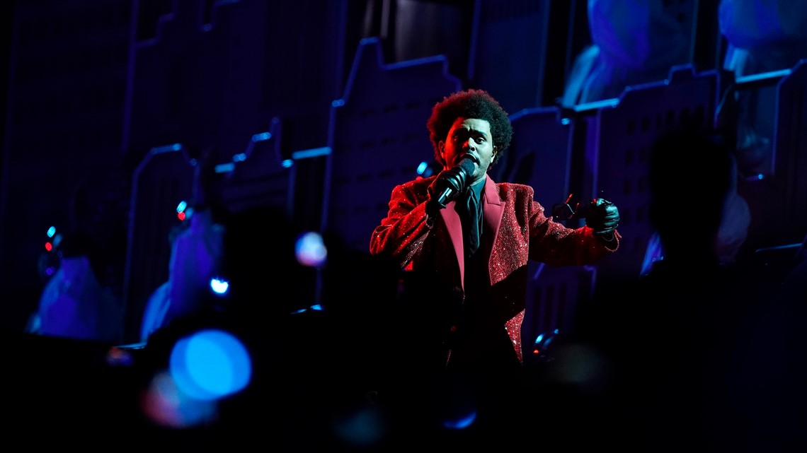 Who performed Super Bowl halftime show? The Weeknd shines bright | khou.com