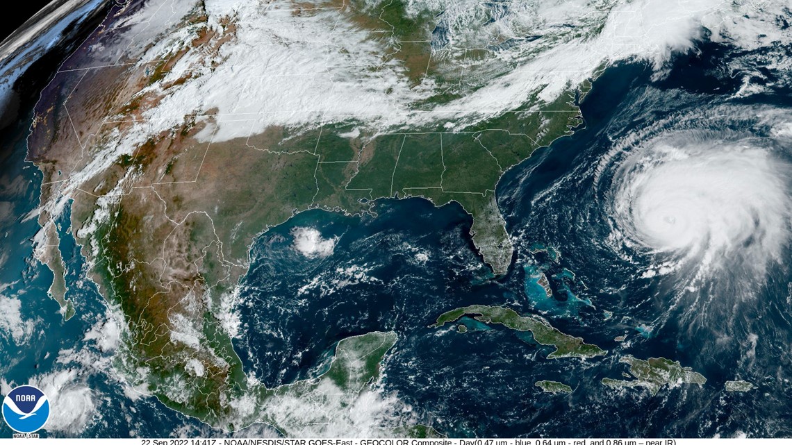 Hurricane Fiona 50-foot waves captured on video by drone | khou.com