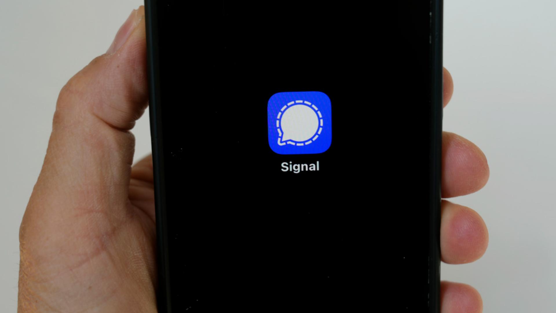 Here's what to know about the messaging app Signal | khou.com
