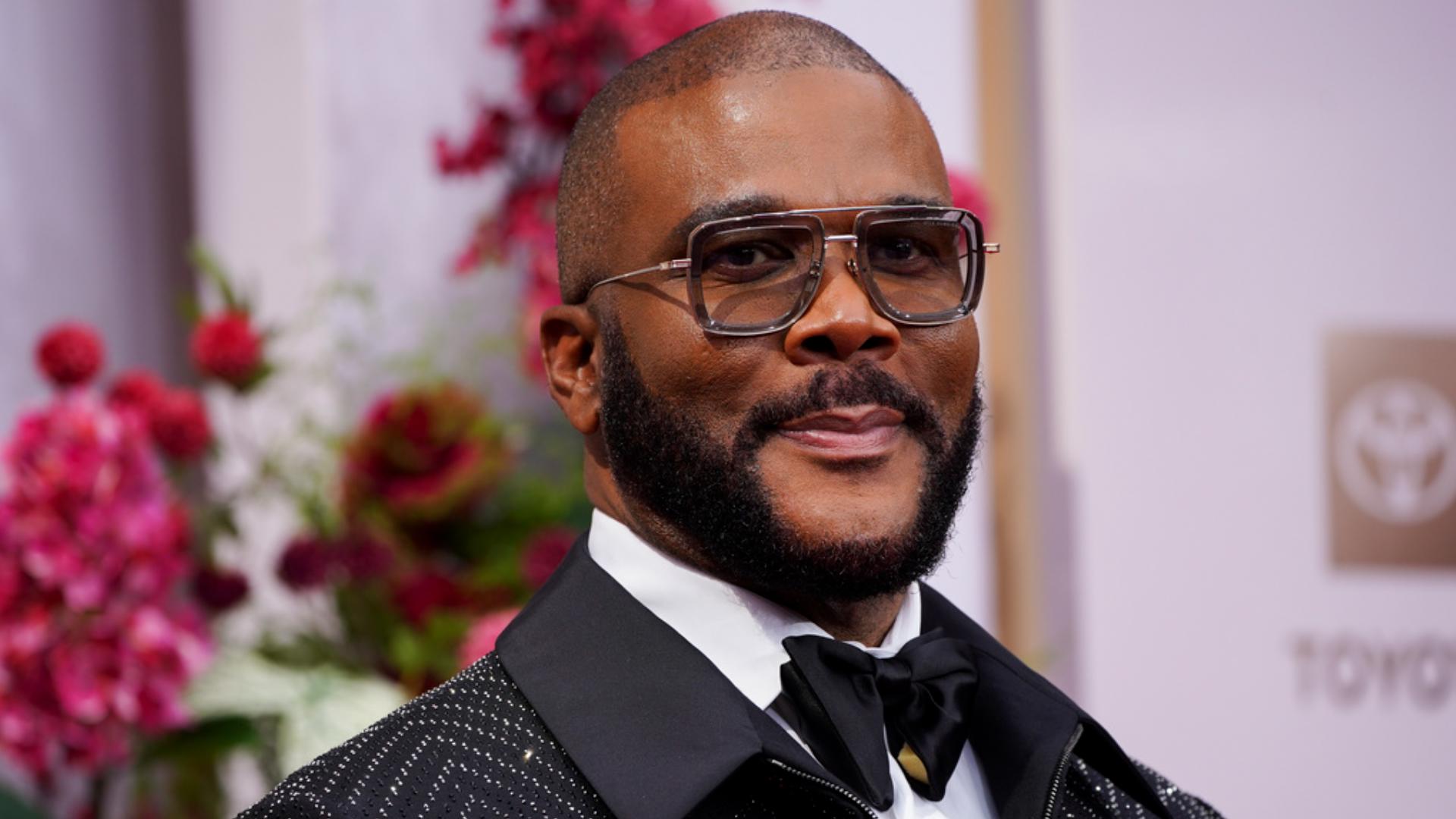 Actor sues Tyler Perry for alleged assault, harassment | khou.com