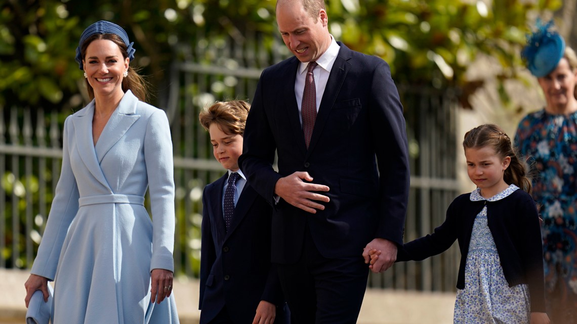 Queen Elizabeth absent from Easter service; William, Kate attend | khou.com