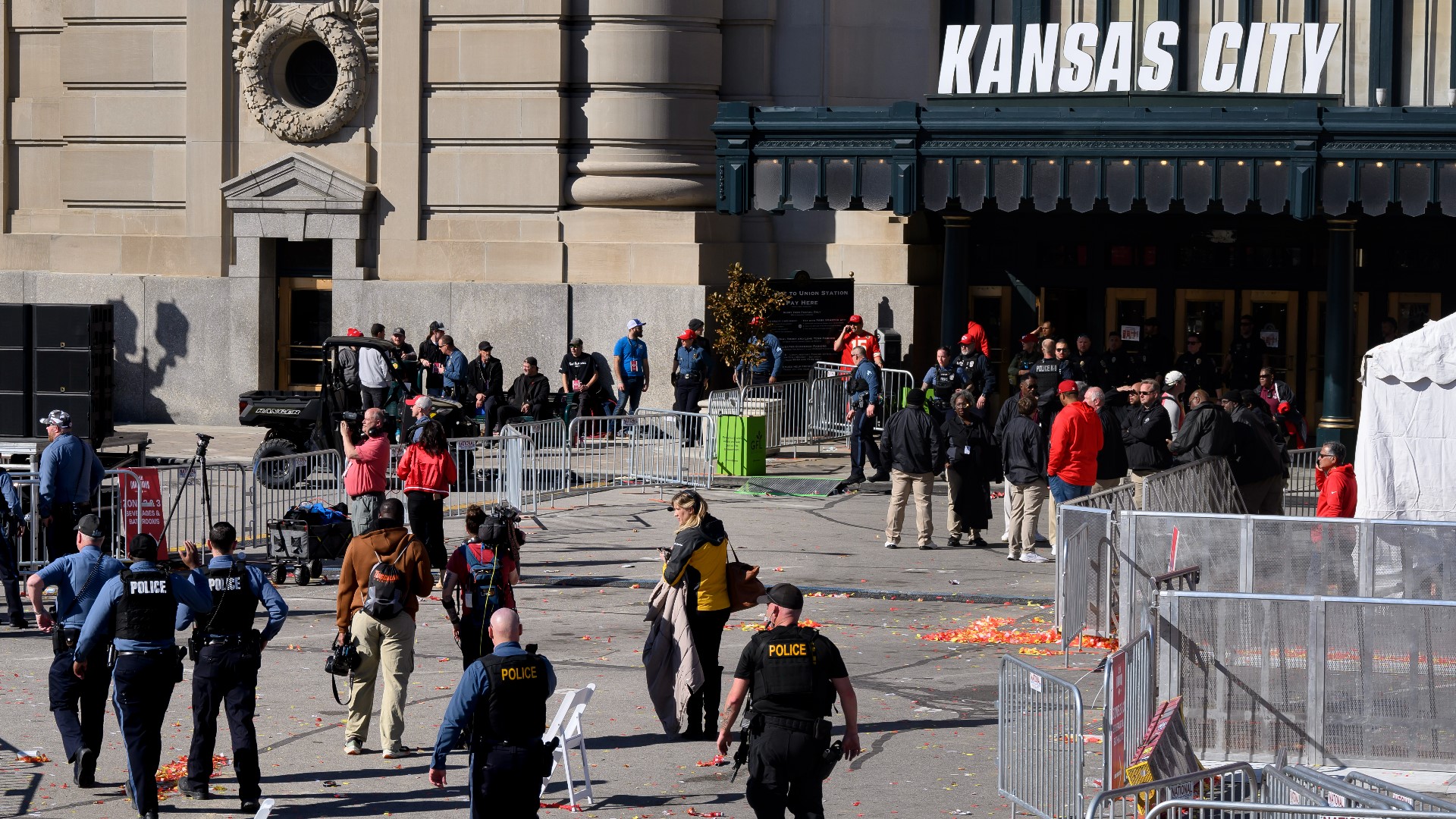 Chiefs Super Bowl parade shooting: Details on possible motive | khou.com