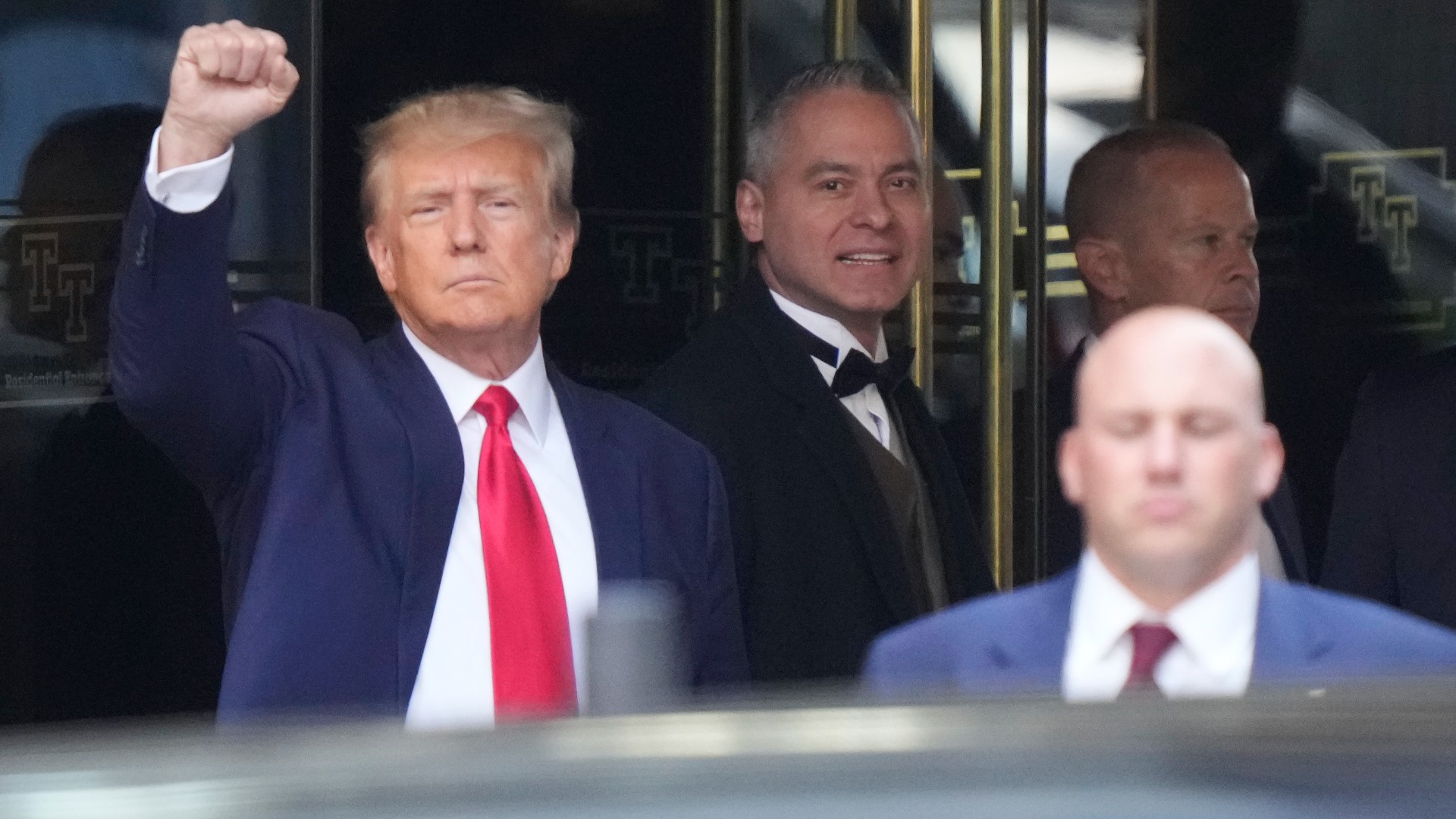 Former President Trump arraigned, charged with 34 felonies | khou.com