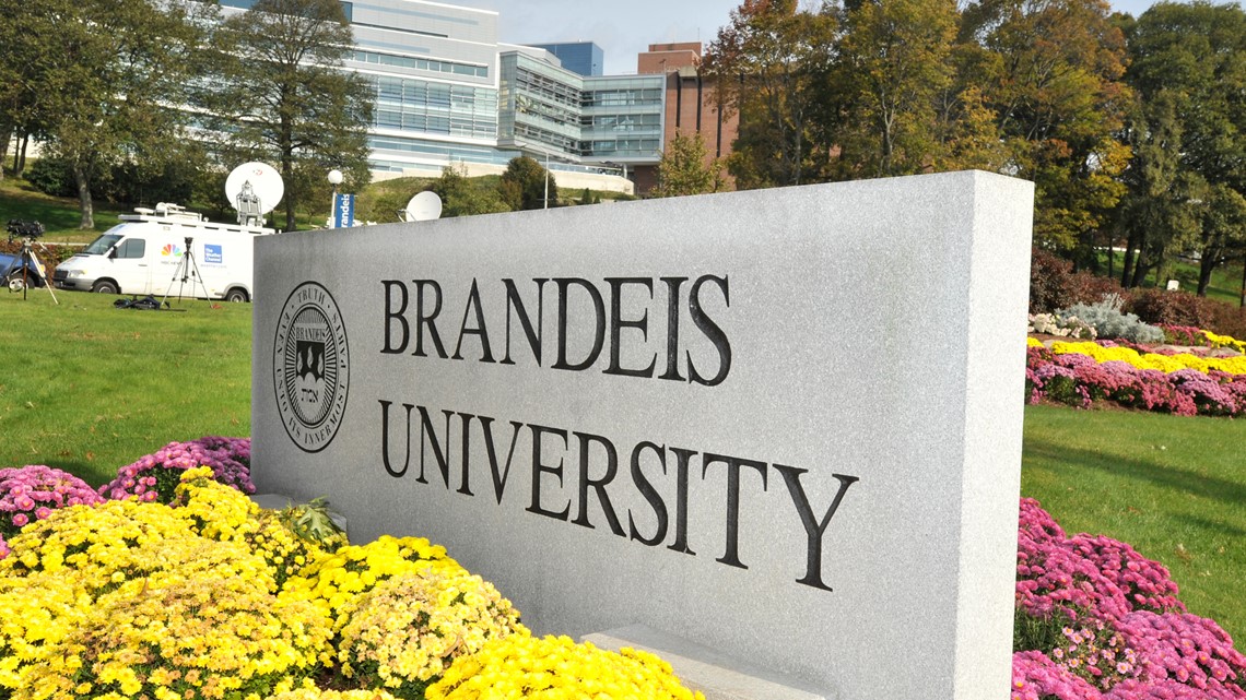 Brandeis University bus accident: 1 dead, 2 dozen injured | khou.com