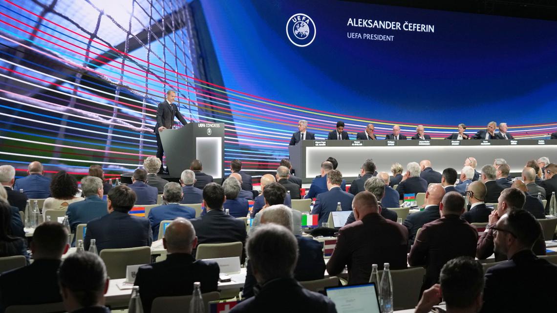 IRS holds $1B in unclaimed refunds for 2021 tax year | khou.com