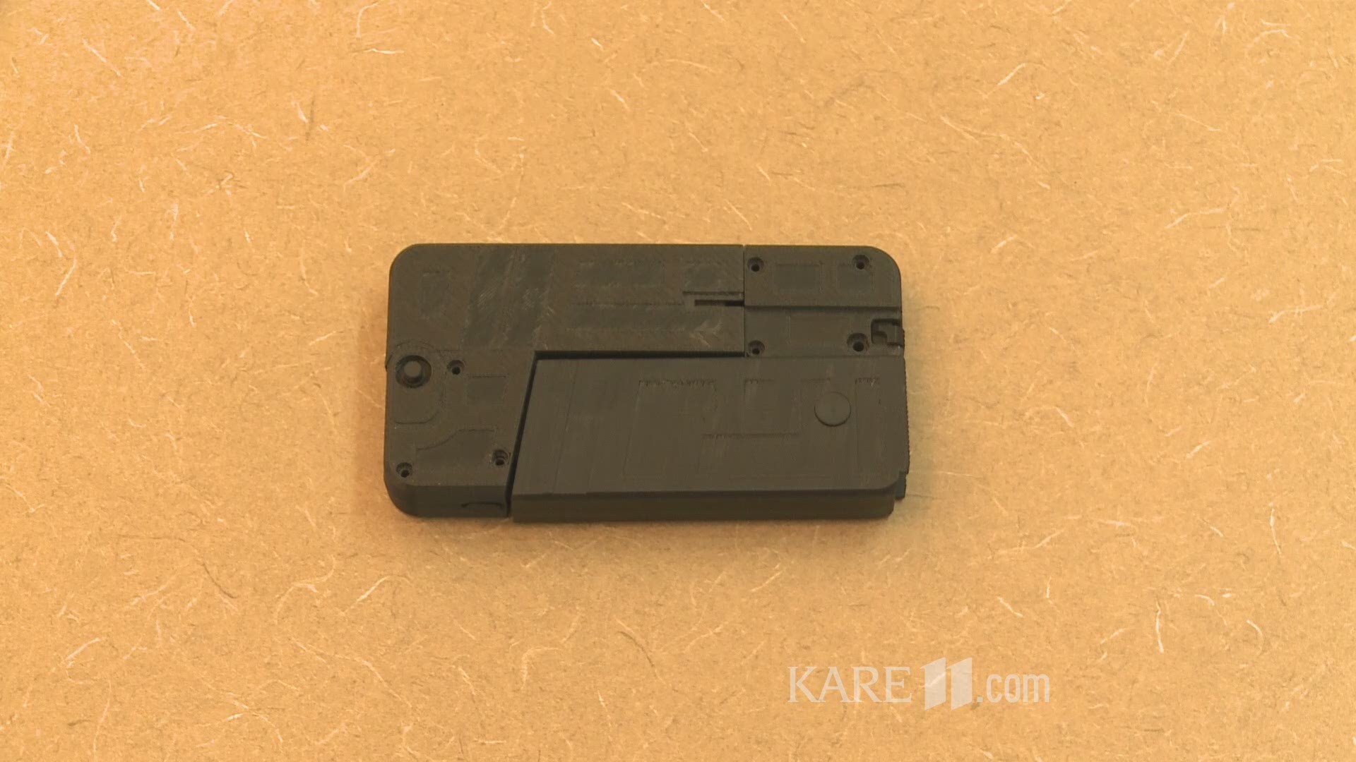 MN company invents gun that looks like a cell phone | khou.com