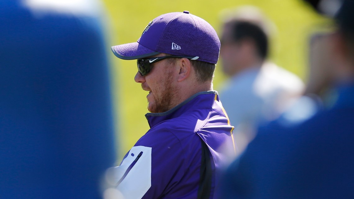 Former Minnesota Vikings defensive coach Adam Zimmer dies at 38 | khou.com