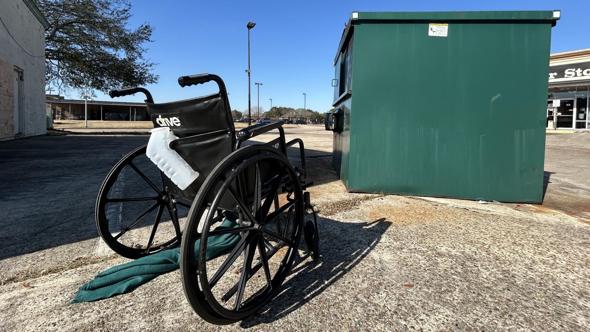 Man found dead in wheelchair outside Port Arthur convenience store ...