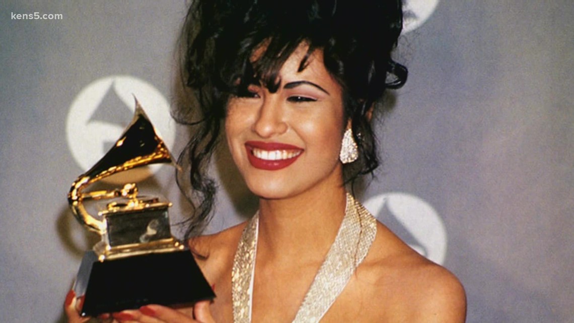 Selena Quintanilla honored by President Biden for music, legacy | khou.com