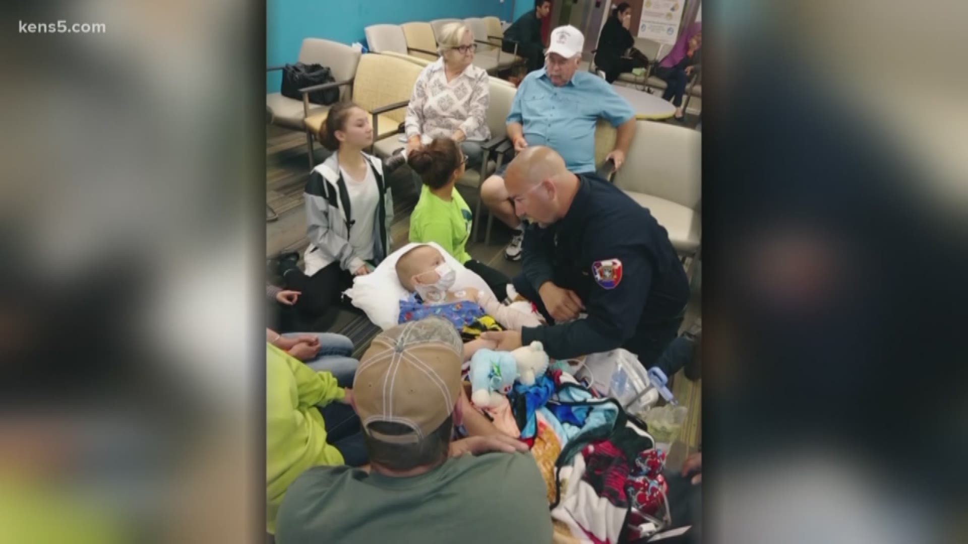 Firefighter keeps promise to young Sutherland Springs shooting victim ...