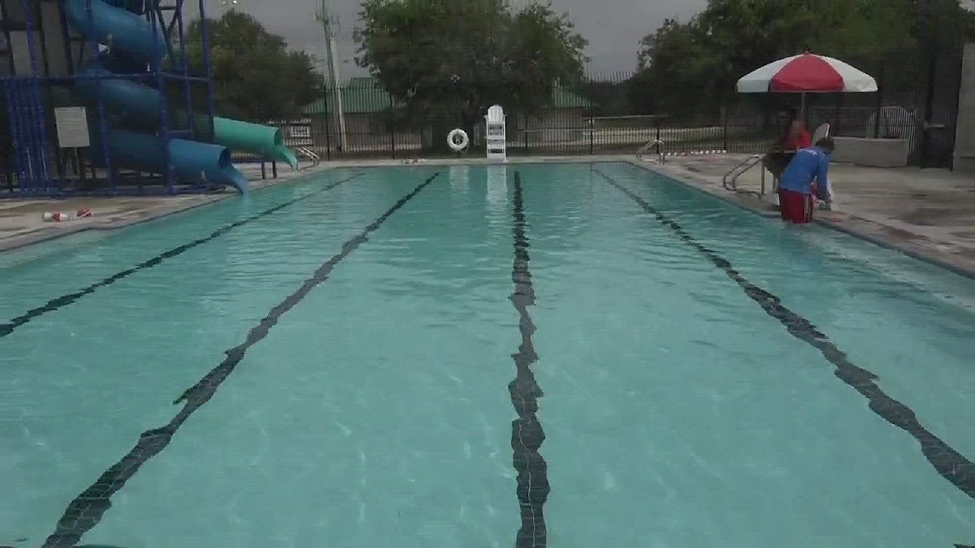 Health alert: Pool parasites on the rise | khou.com