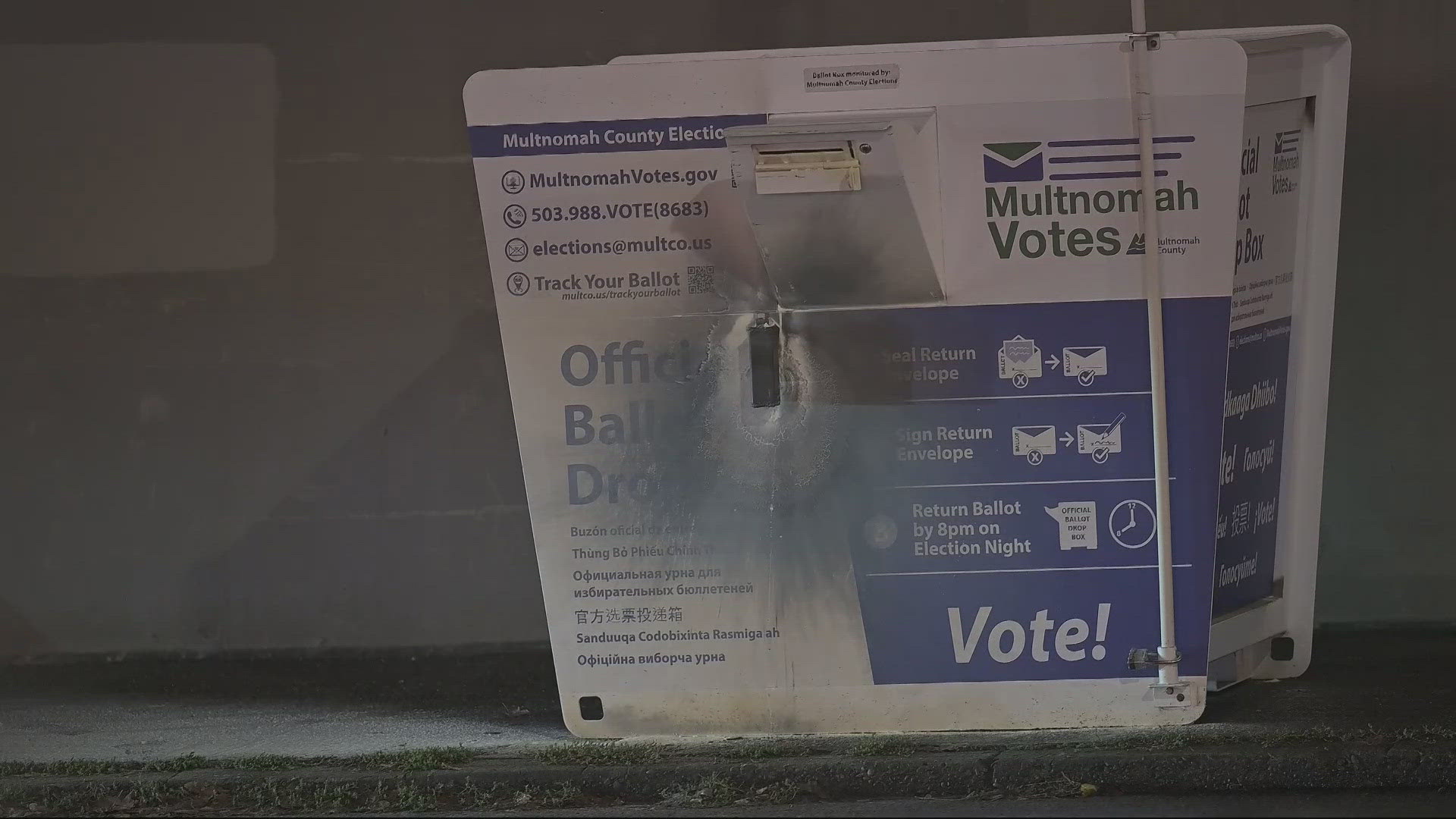 Drop box arson burns hundreds of ballots in Vancouver, Portland | khou.com