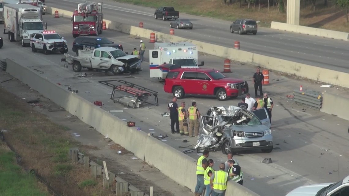 Terrible crash backs up traffic for hours in Montgomery County | khou.com