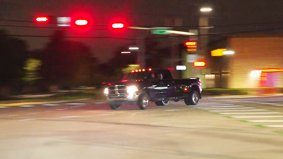 Man wrecks dually pickup into pond during chase with Houston police ...