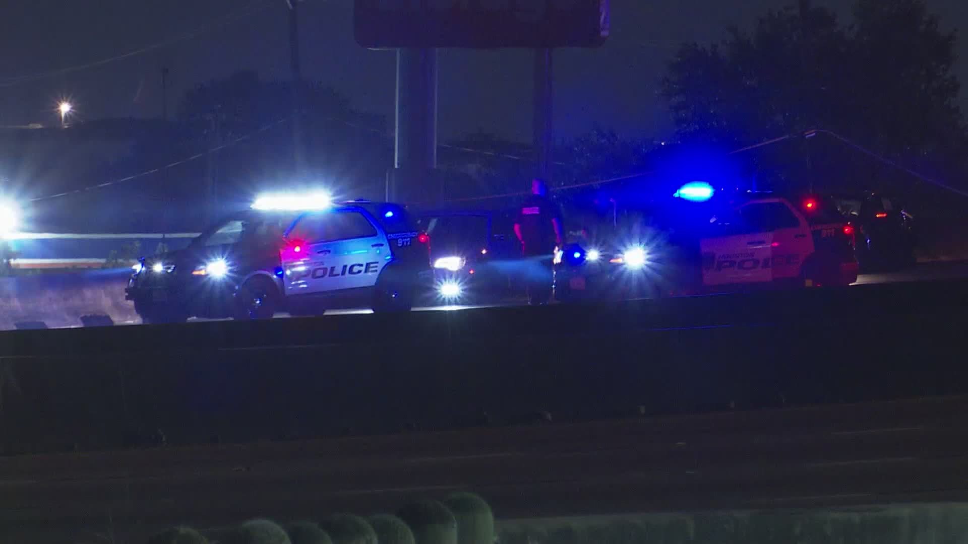 Man shot in head and killed after multi-vehicle crash reported on I-45 ...