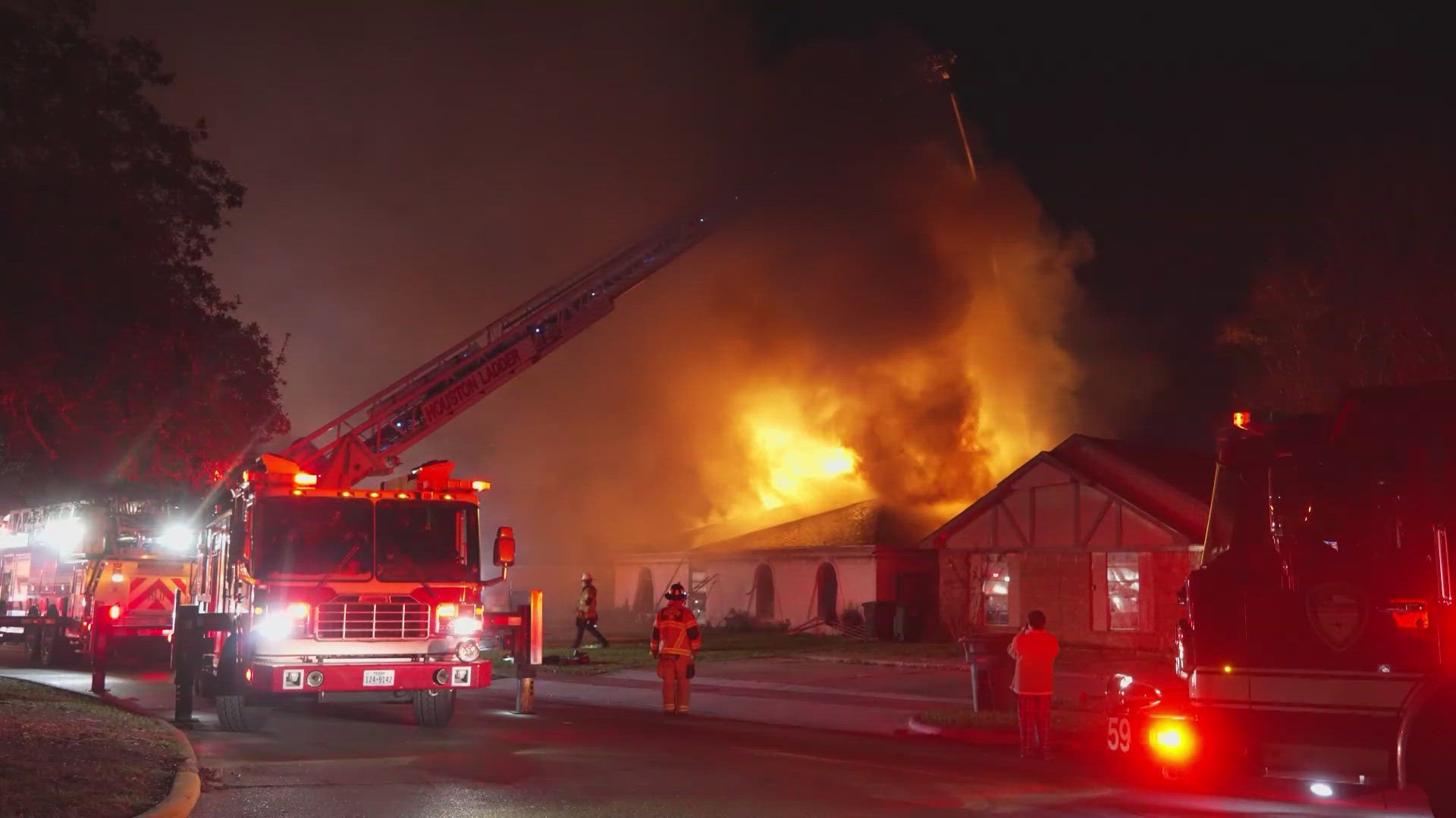 Duplex fire forces families from home after roof collapses, HFD says ...