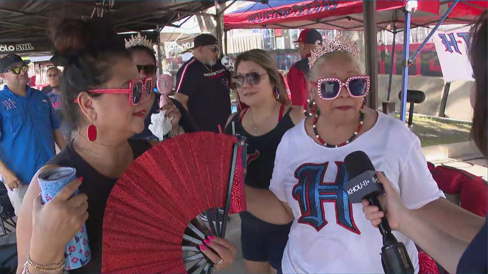 Houston Texans fans tailgating at full force ahead of Panthers ...