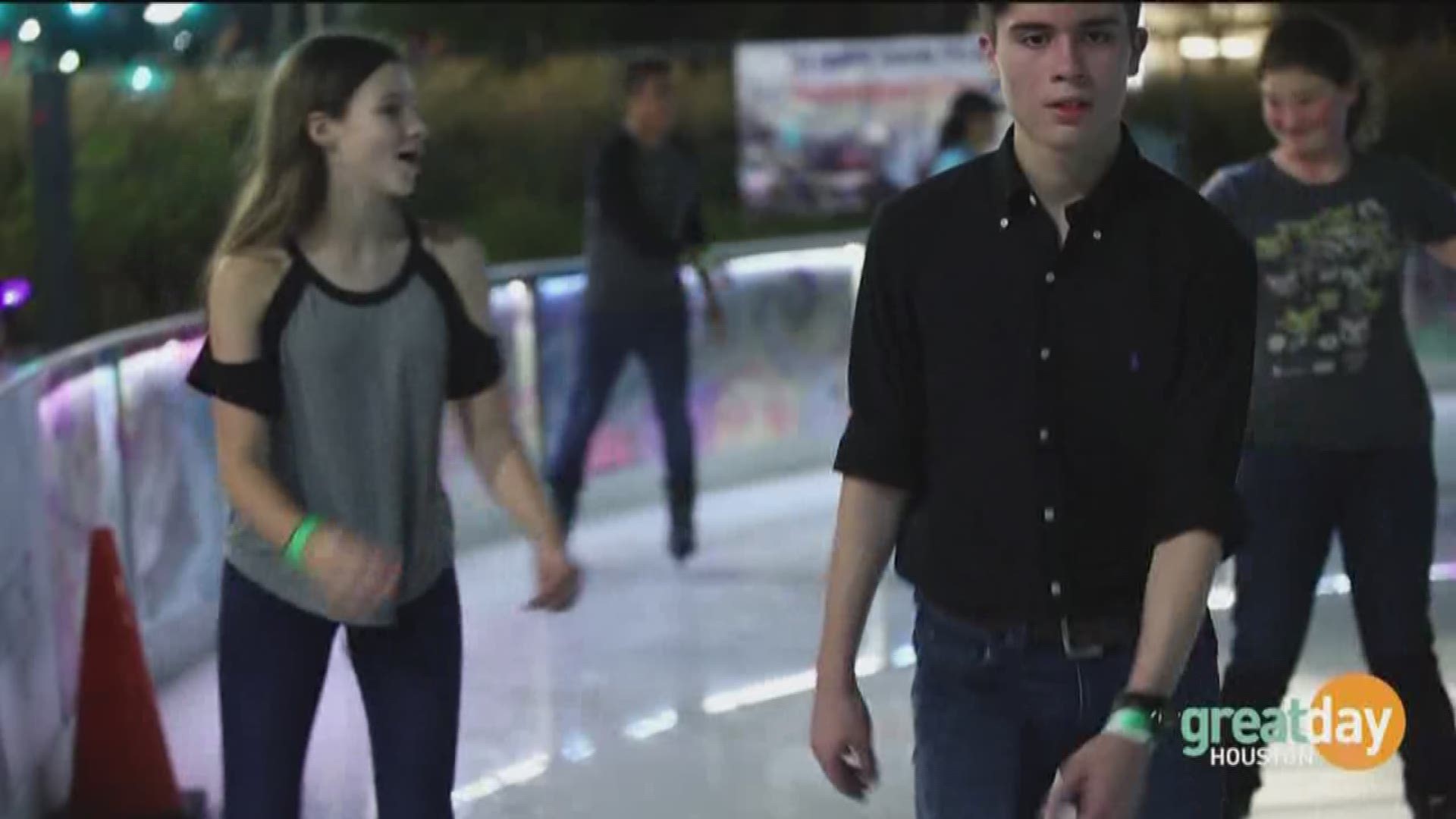 Where to find the largest outdoor ice rink in the southwest | khou.com