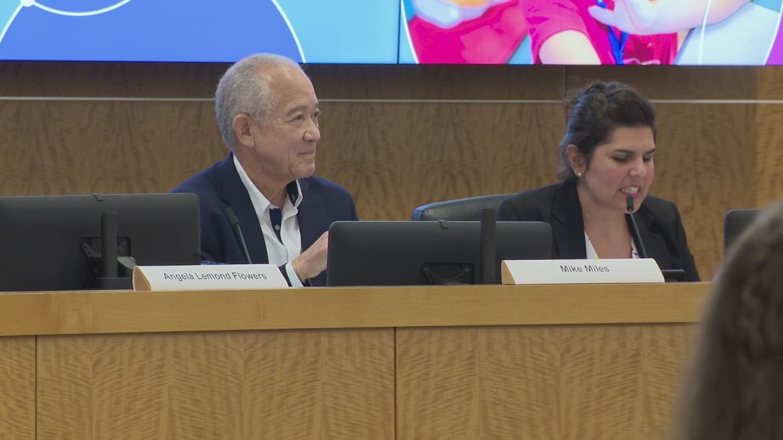 HISD holds 2nd public meeting since TEA takeover | khou.com