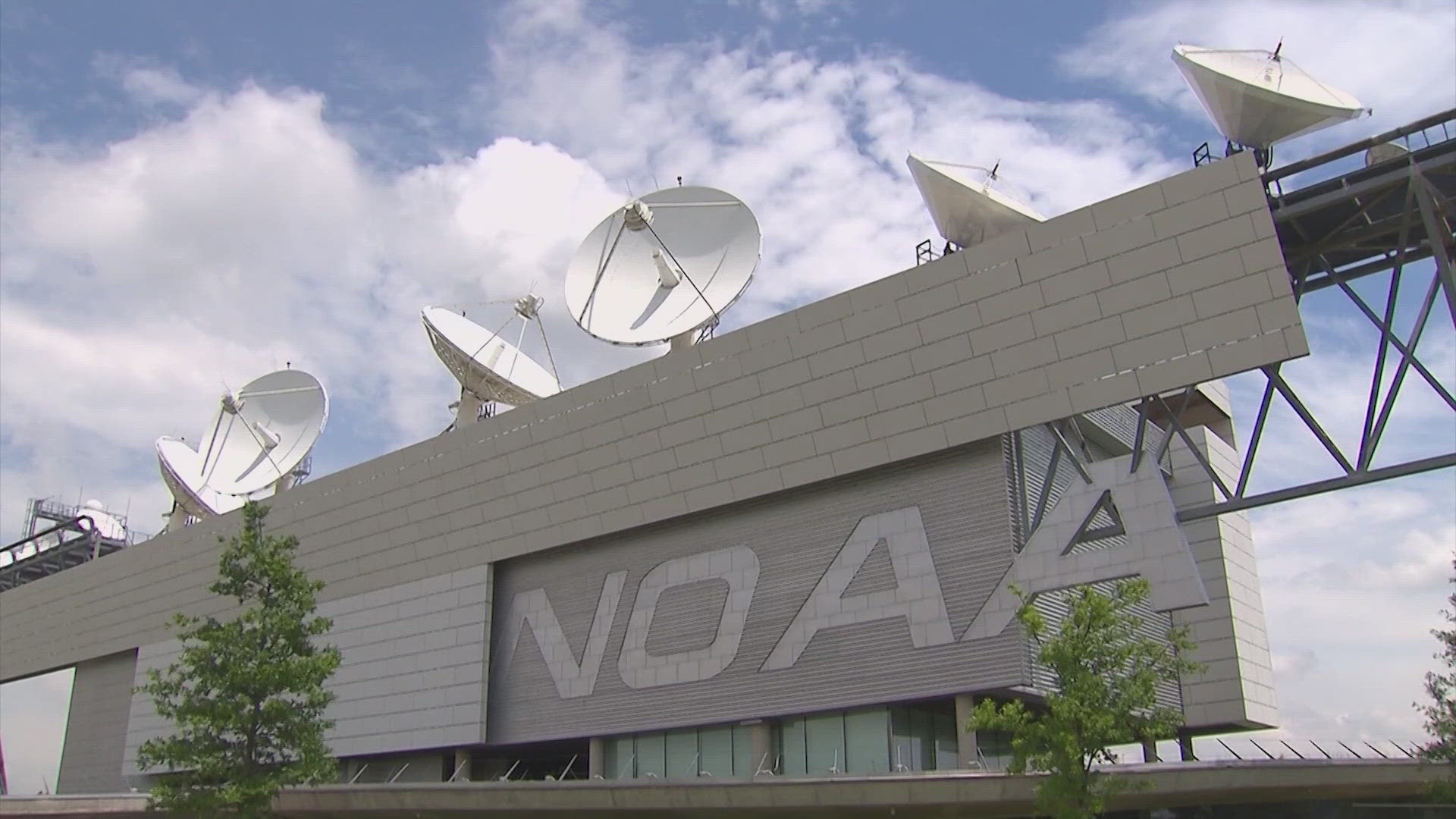 NOAA braces for more than 1,000 additional job cuts | khou.com