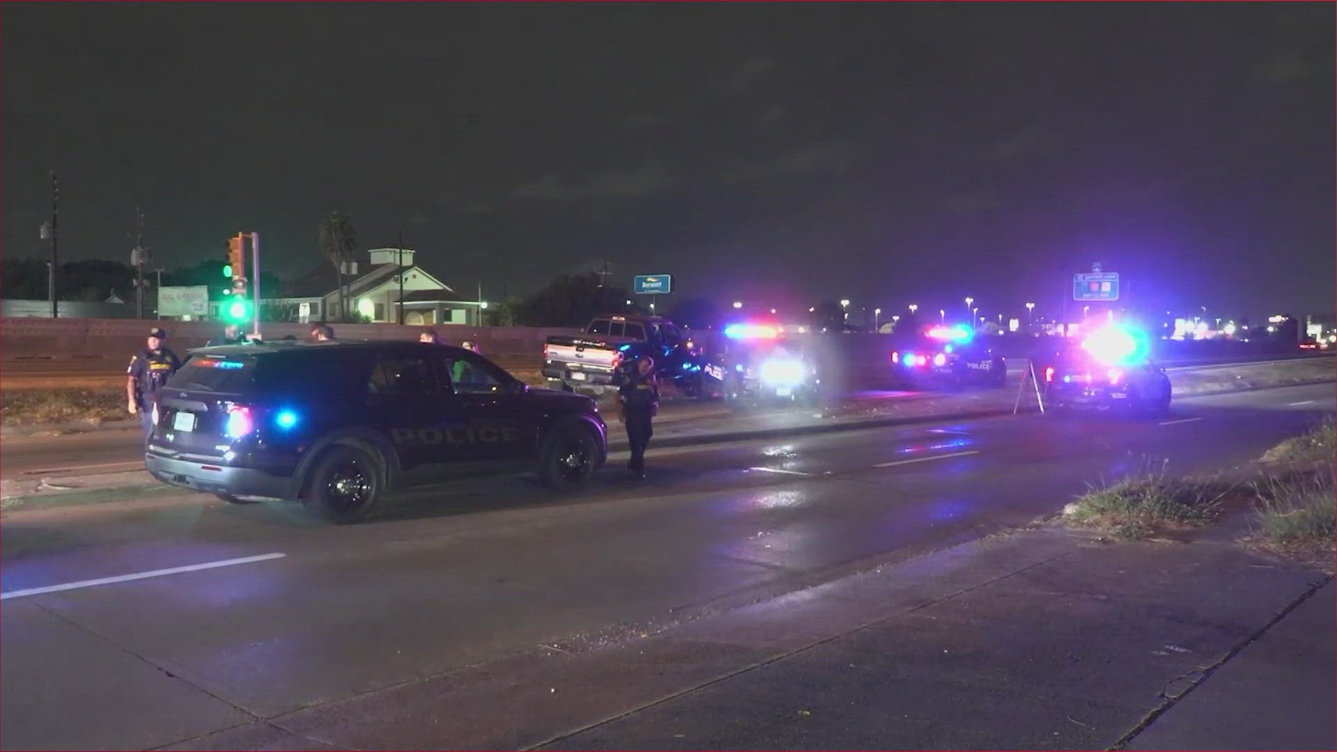 HPD: Officer working traffic control injured when driver plows into his ...