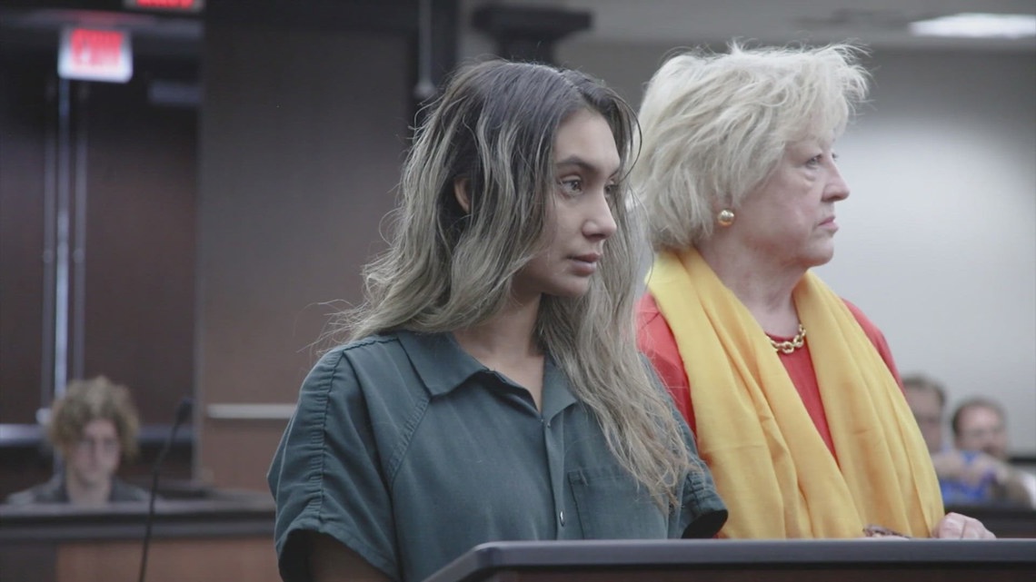 Houston woman accused of throwing 17-month-old daughter off Galveston ...