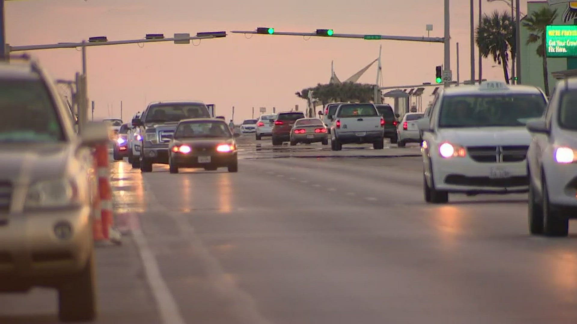 Galveston city council might lower Seawall speed limit | khou.com