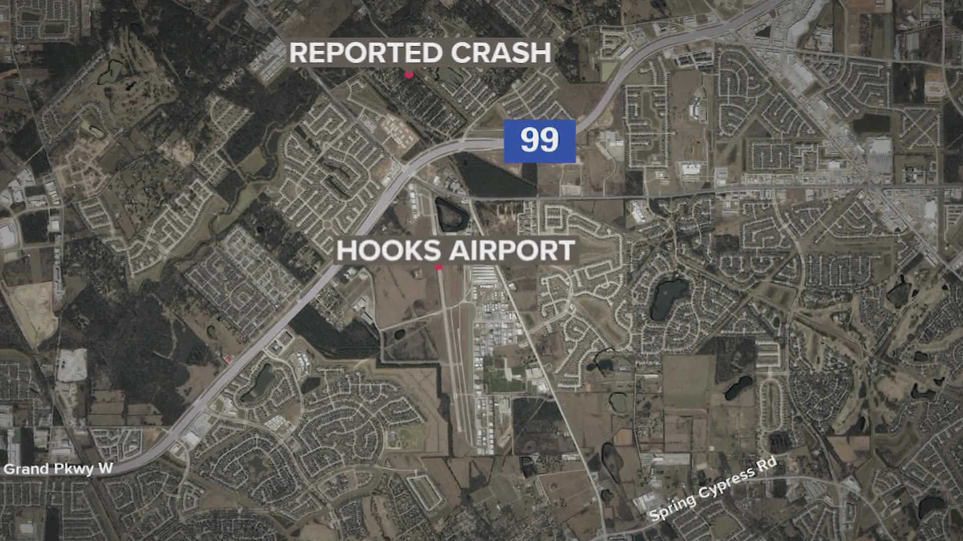 Three people injured in small plane crash near Hooks Airport, officials ...