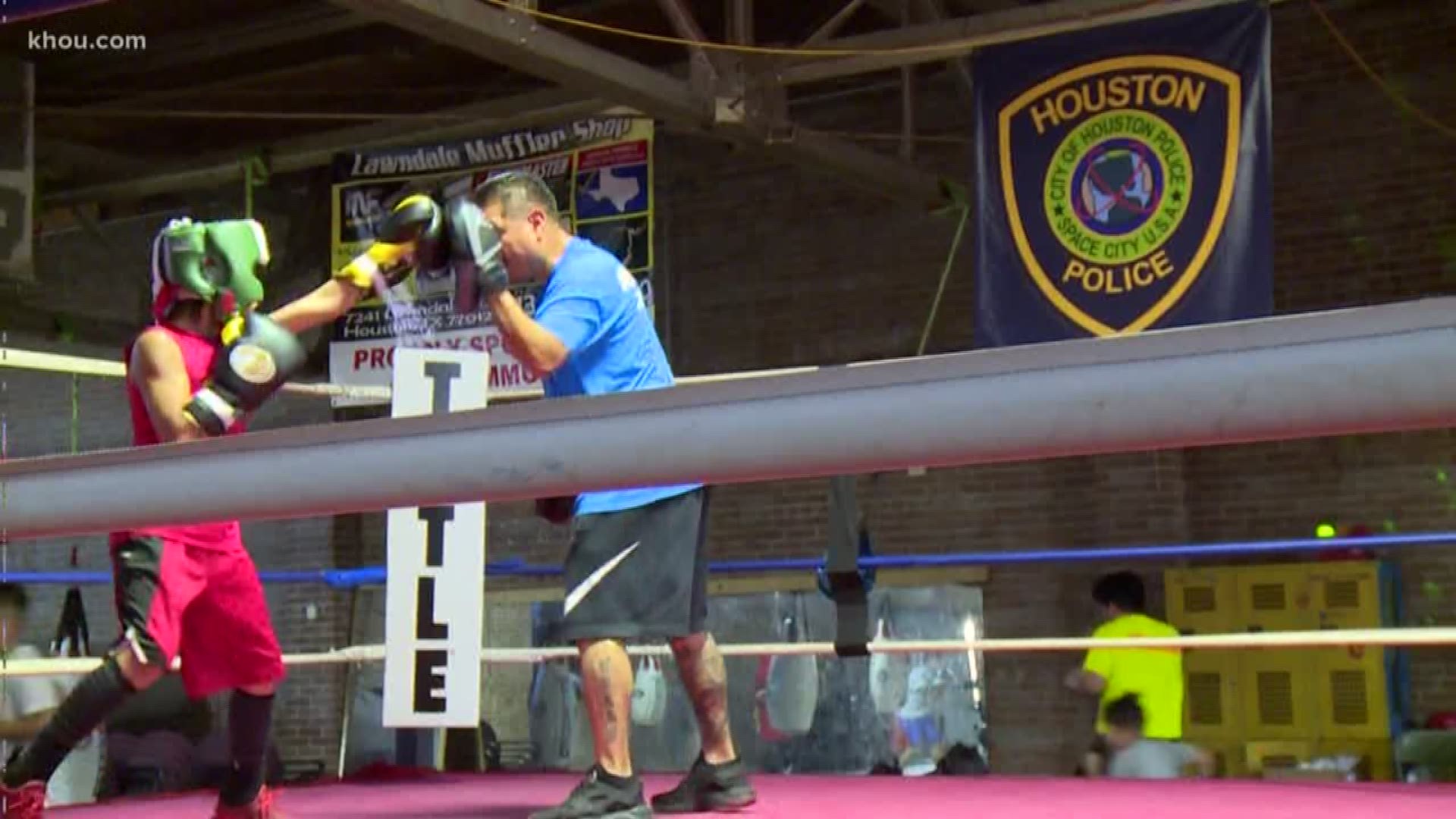 Houston police create boxing club to ease stress, train neighborhood ...