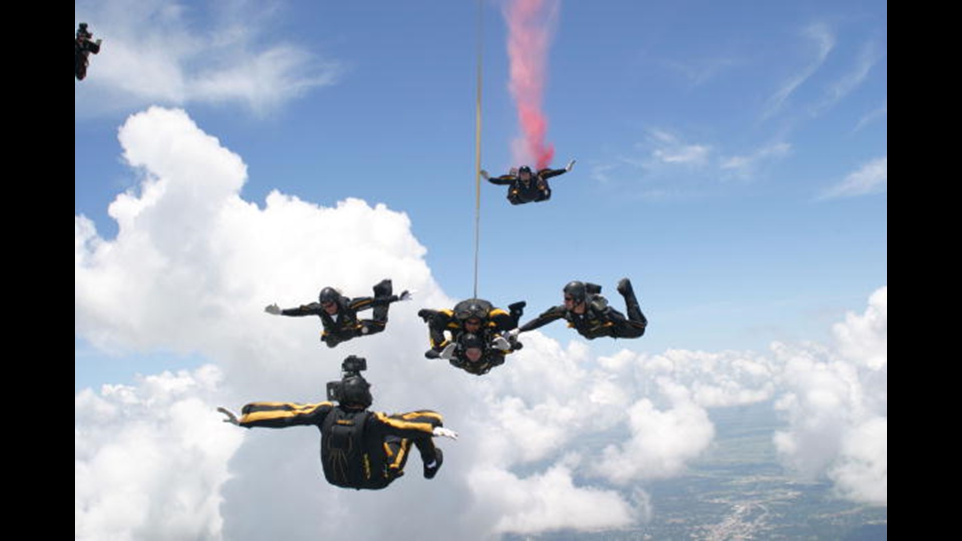 Photos: President Bush skydives for 80th, 90th birthdays | khou.com
