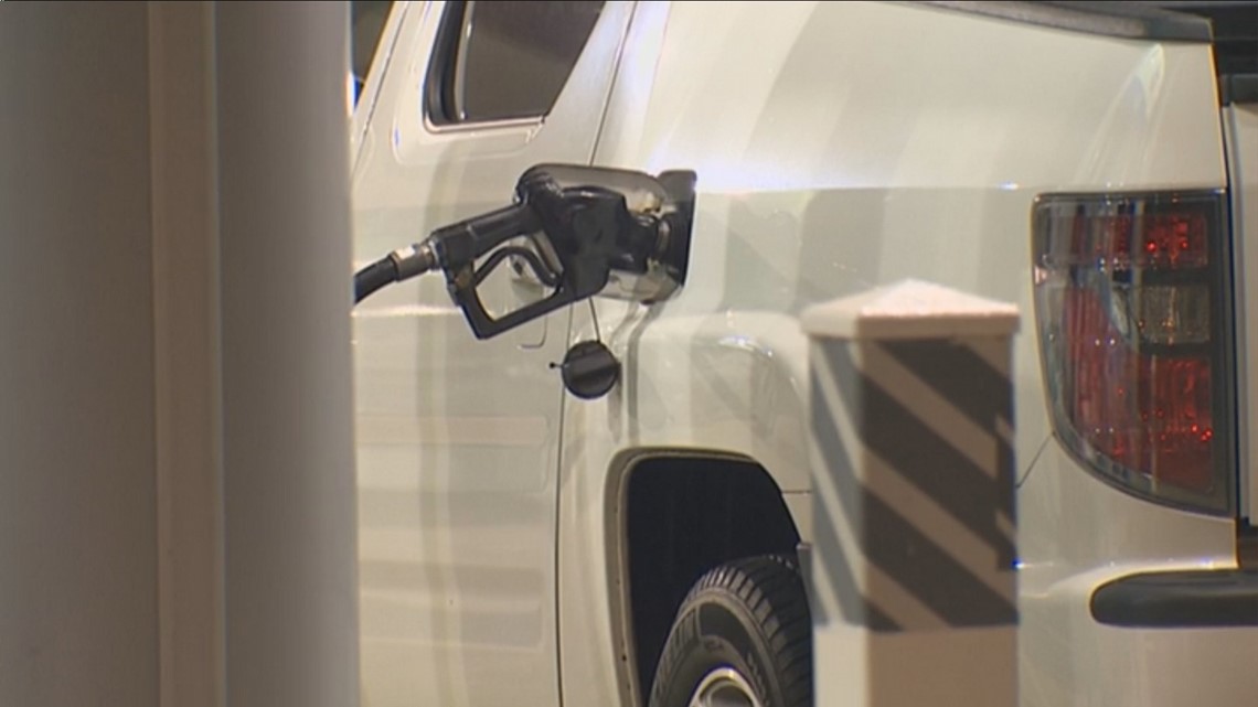 As prices plunge, has Texas' oil boom gone bust? | khou.com