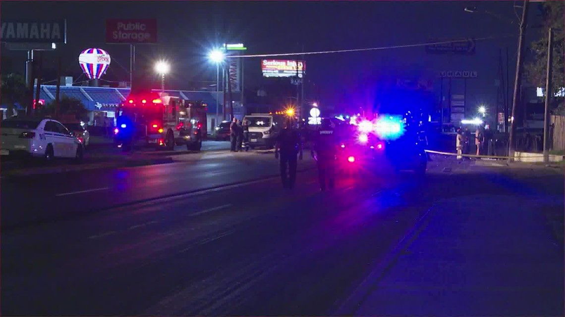 3 dead in 2 suspected DWI crashes in Harris County | khou.com