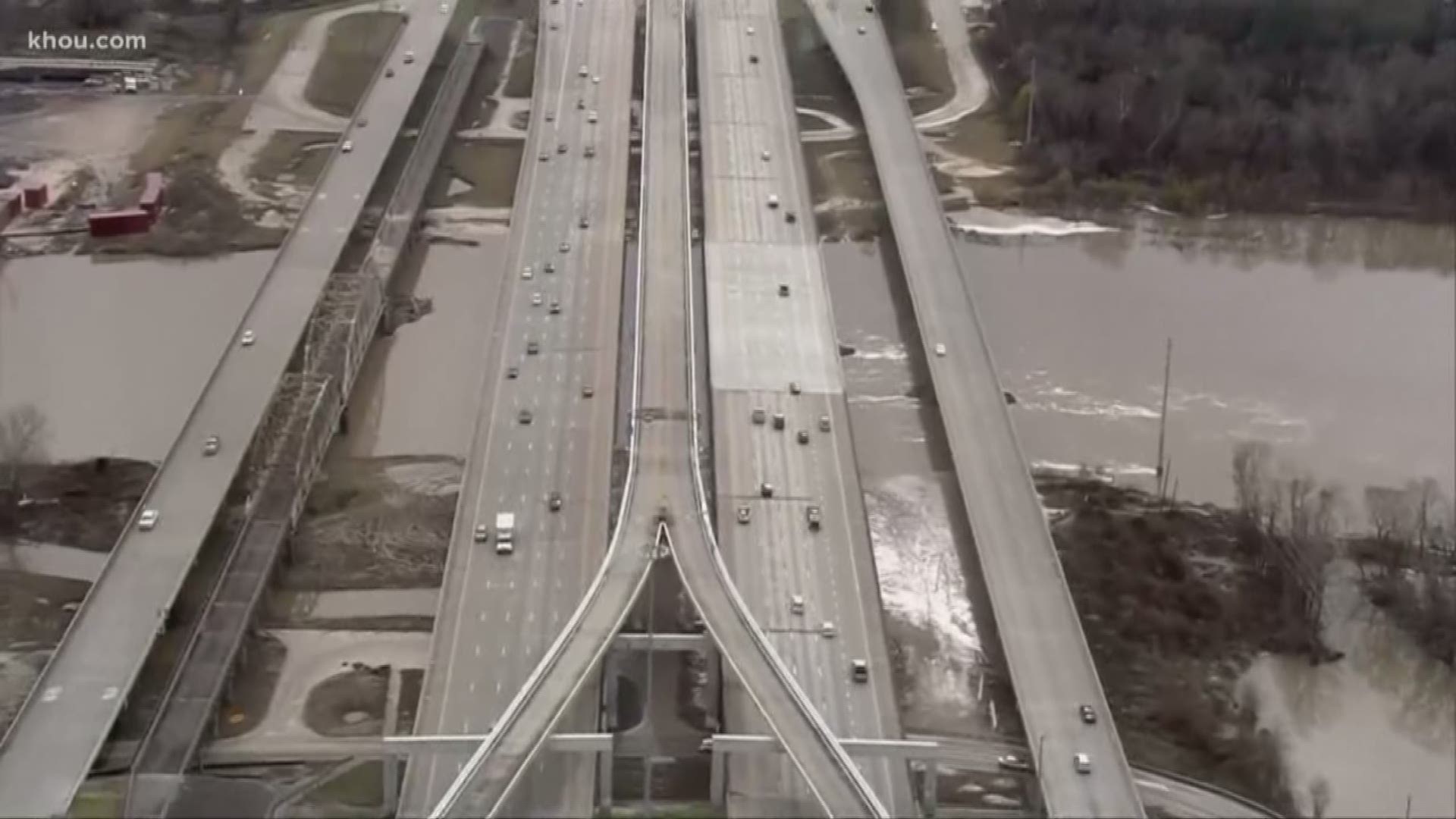 TxDOT pre-treating roads in Waller, Montgomery counties for potential ...