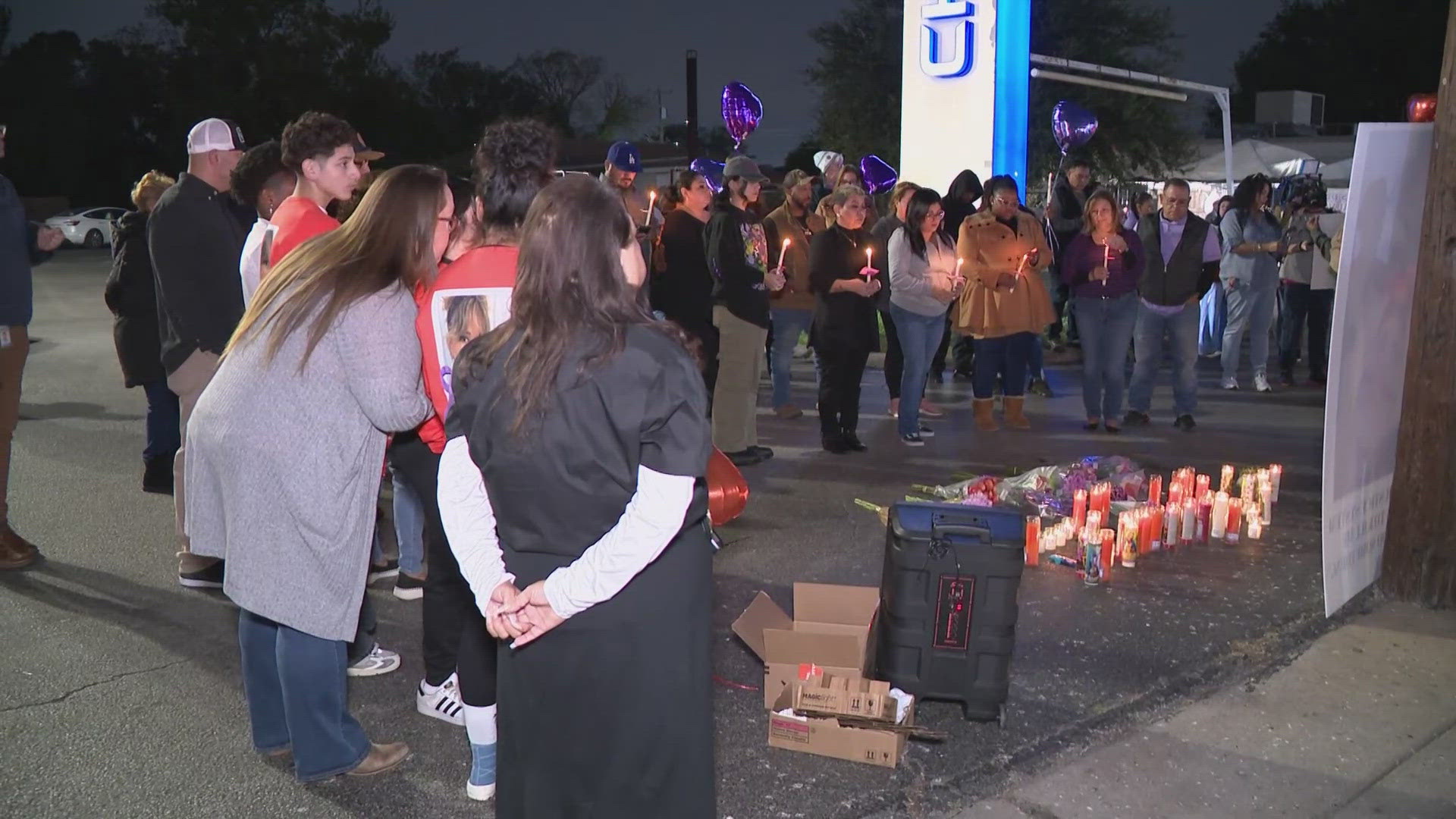 Vigil held for mother of 3 allegedly killed by estranged husband | khou.com
