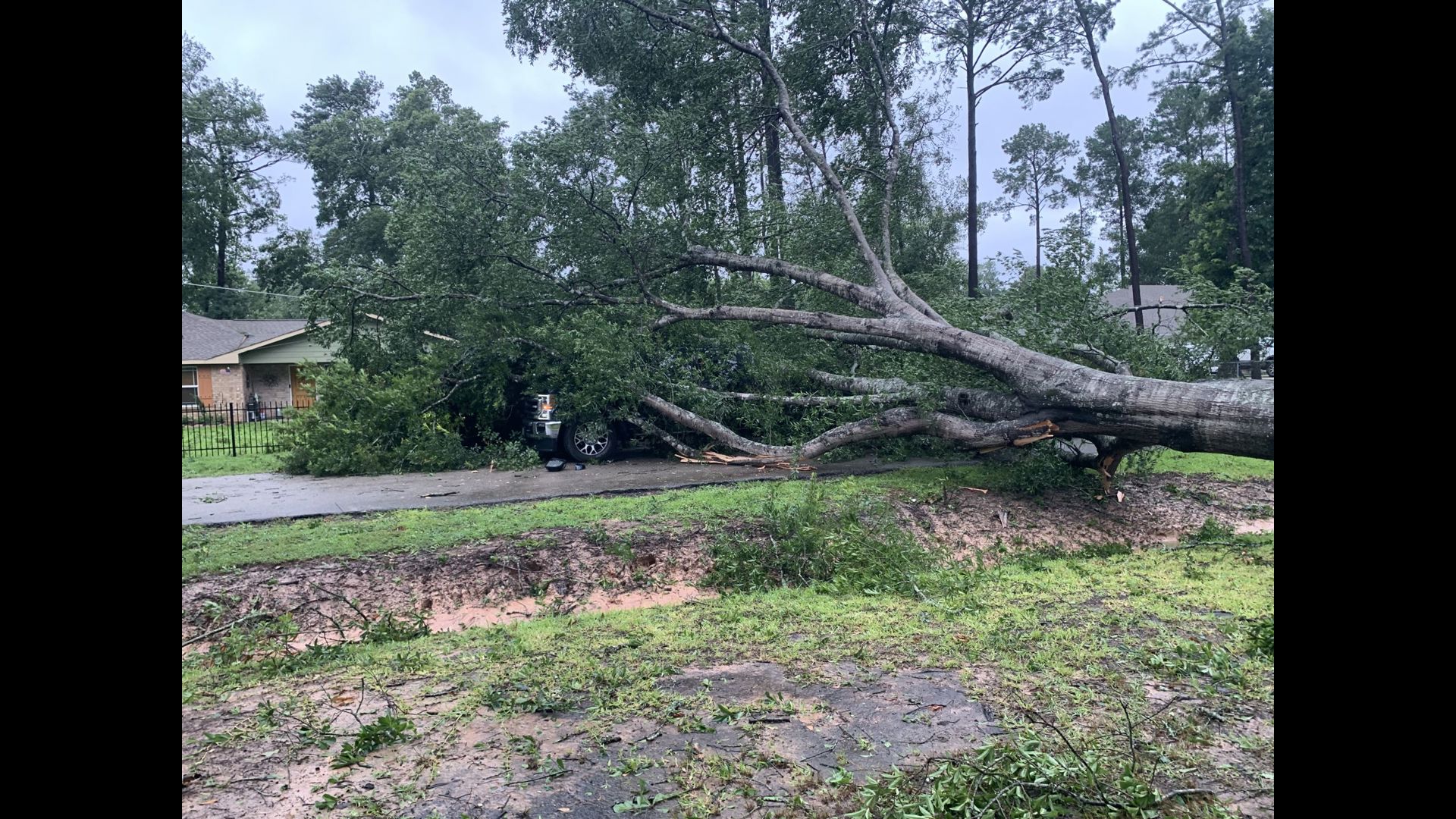Hurricane Beryl aftermath: Photos and videos | khou.com