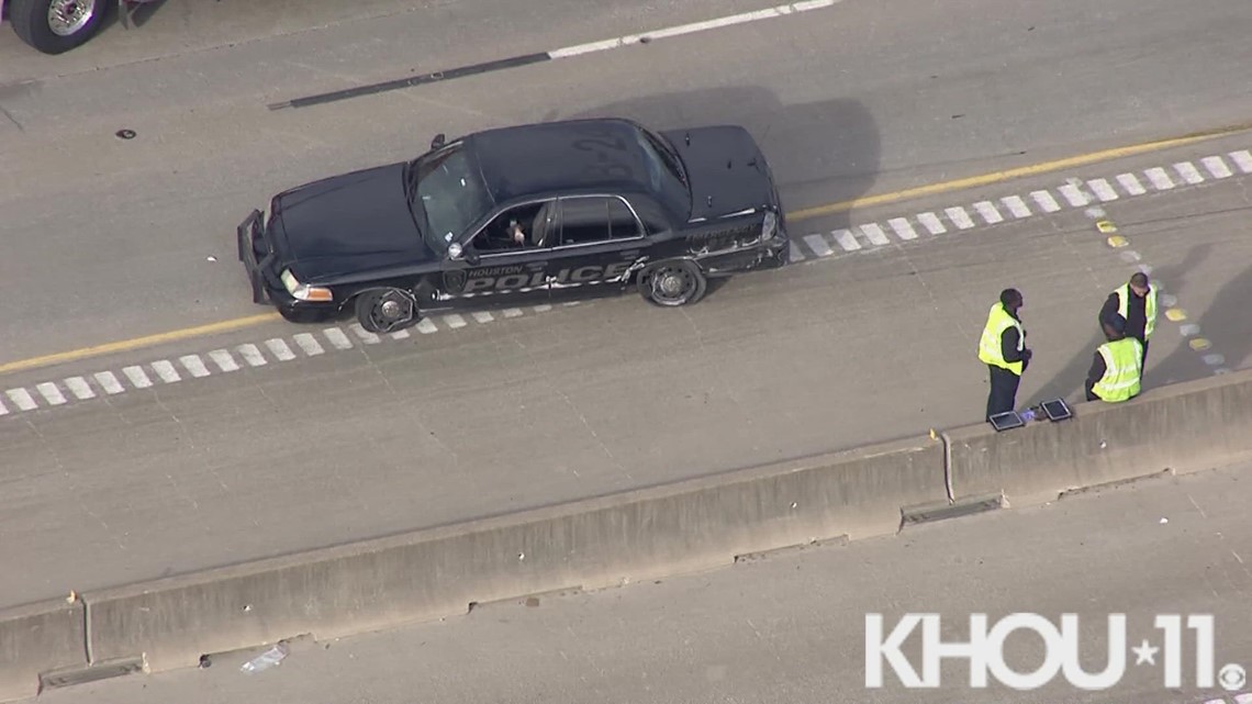 Raw aerials: HPD officer injured in crash on I-610 South Loop at Stella ...