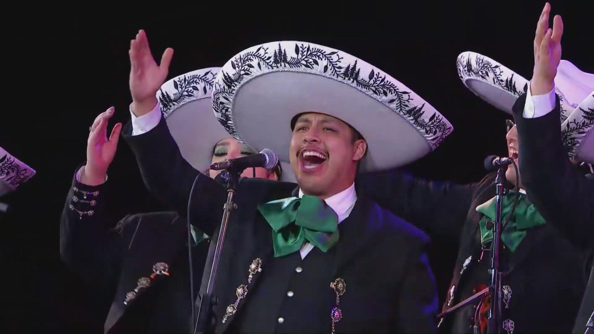 Grupo Frontera thrills Rodeo Houston on Go Tejano Day | khou.com