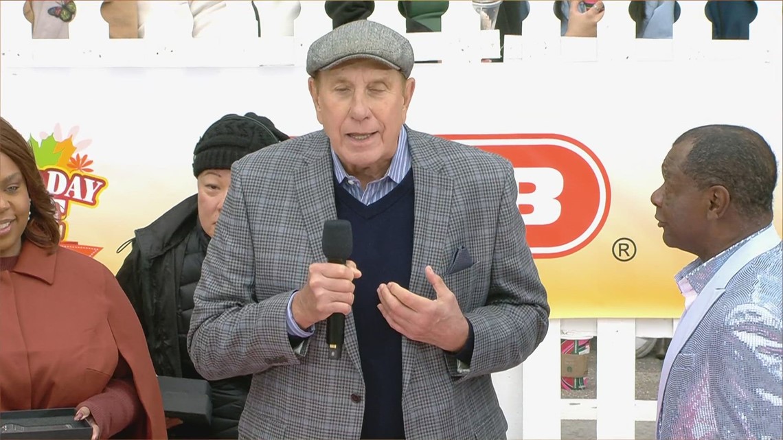 Mayor Turner presents Houston Rockets Hall of Famer Rudy T with his own ...