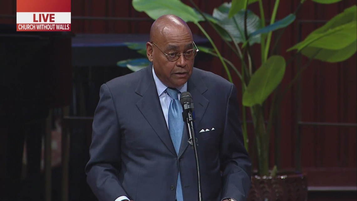 Harris County Commissioner Rodney Ellis pays tribute to former Houston ...