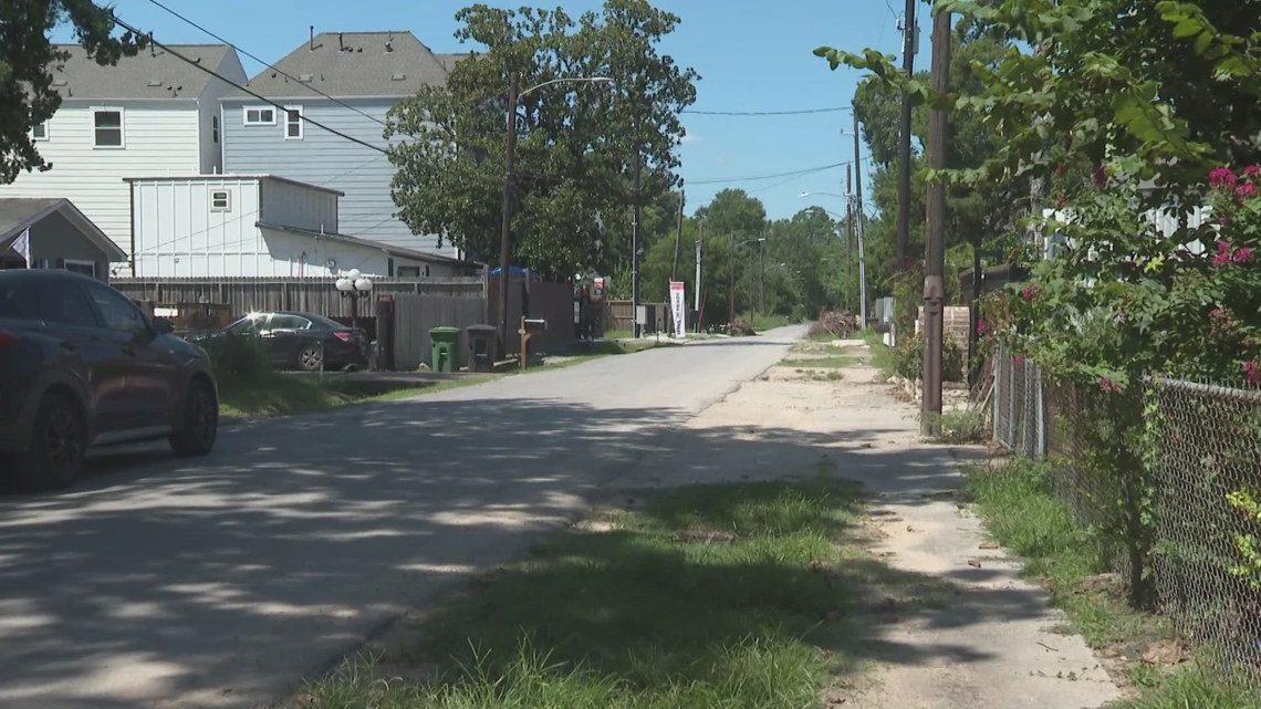 Harris County woman accused of deed fraud ordered to pay $1.2 million ...