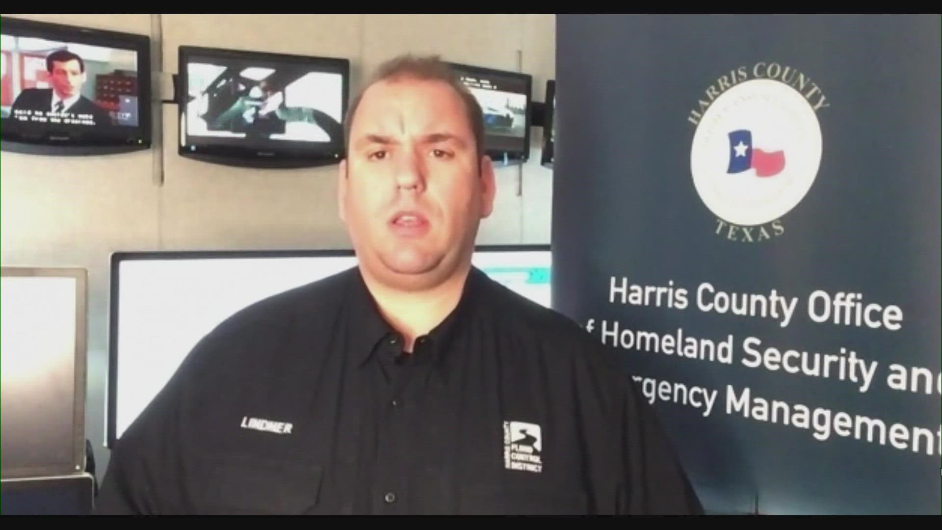 Jeff Lindner: Houston's bayous holding up well; Storm surge flooding in ...