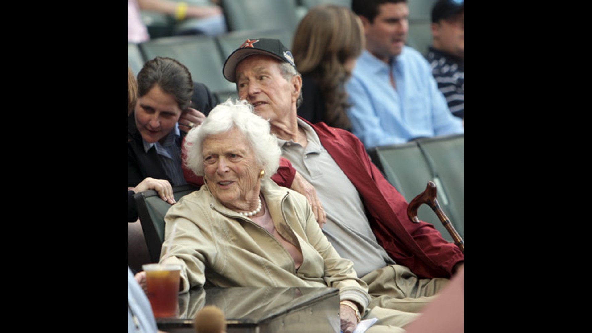 Photos: First Lady Barbara Bush through the years | khou.com