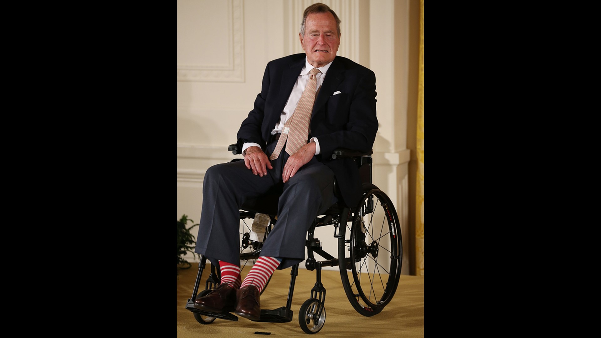 Photos: George H.W. Bush's colorful socks | khou.com