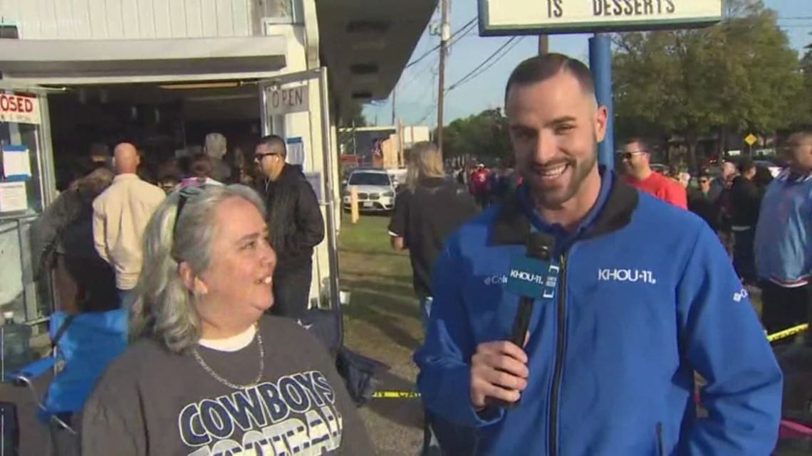 Live from Flying Saucer: Blake Mathews is out with the pie lovers ...