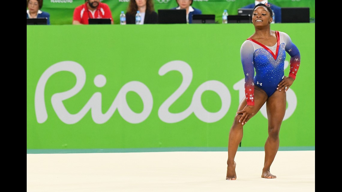 Simone Biles chosen to carry U.S. flag at closing ceremony of Rio ...
