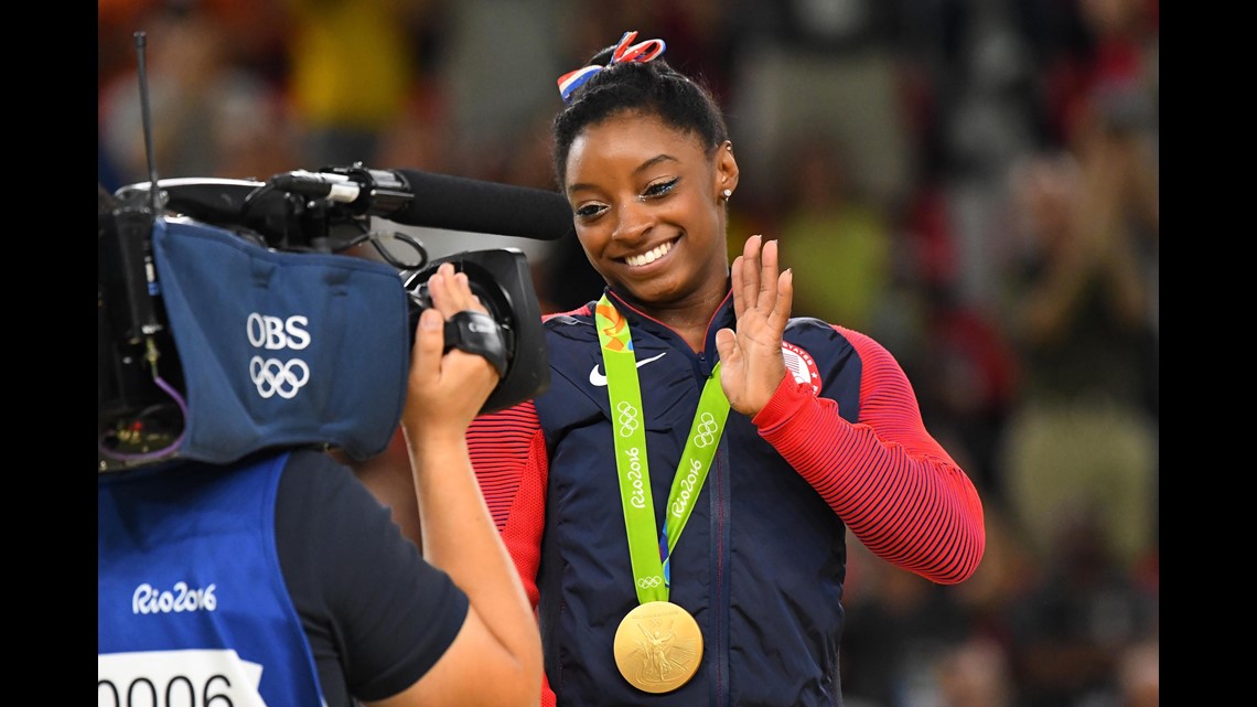 Simone Biles chosen to carry U.S. flag at closing ceremony of Rio ...