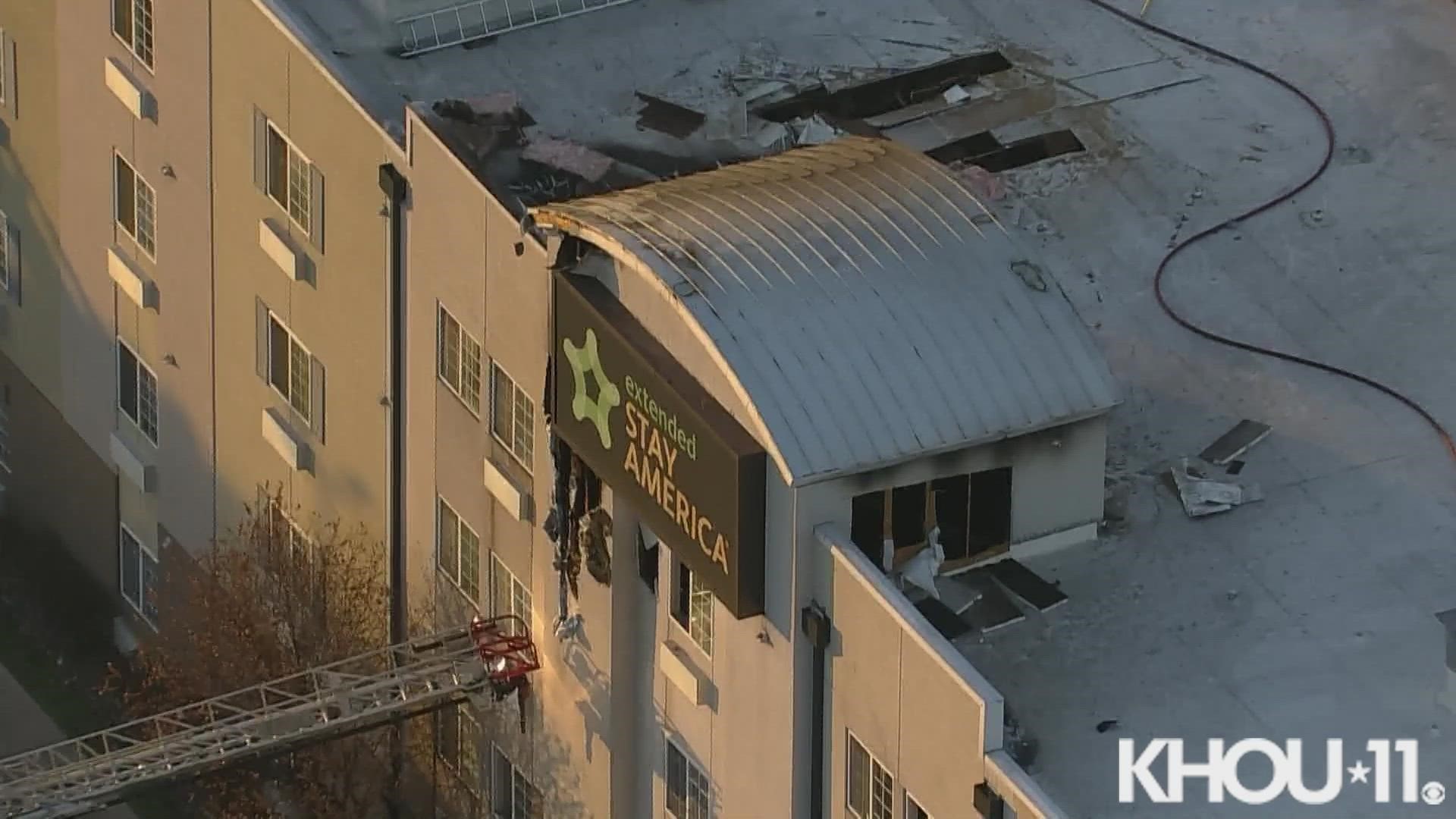HFD: Firefighters fight hotel fire in east Katy | khou.com