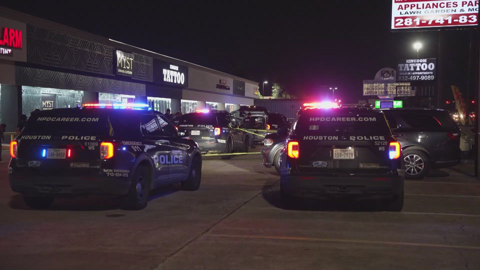 Houston police searching for answers after deadly Highway 6 shooting ...